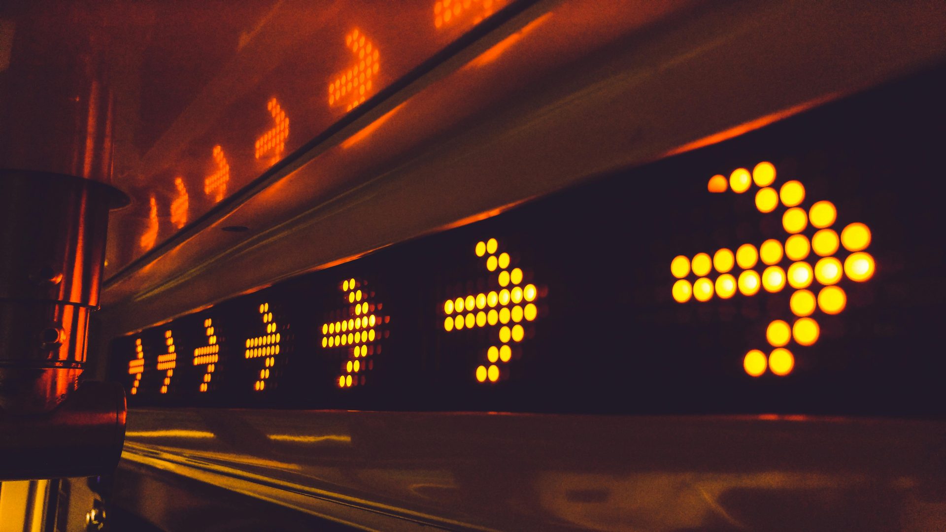 The Evolution of Lighting Technology: From Incandescent to Smart LEDs ...